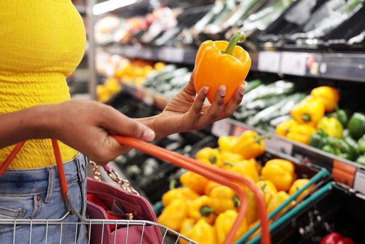 Retailers urged to tackle food waste and plastic consumption | Features ...