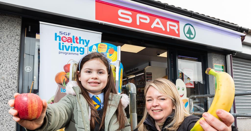 Spar Scotland supports Healthy Living Programme with free fruit ...
