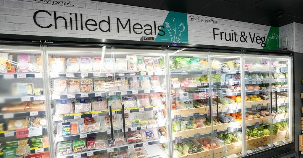Look inside Spar Whelley | Features and analysis | Convenience Store