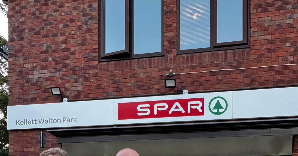 Three generations of the Hunt family have proudly opened a Spar store ...