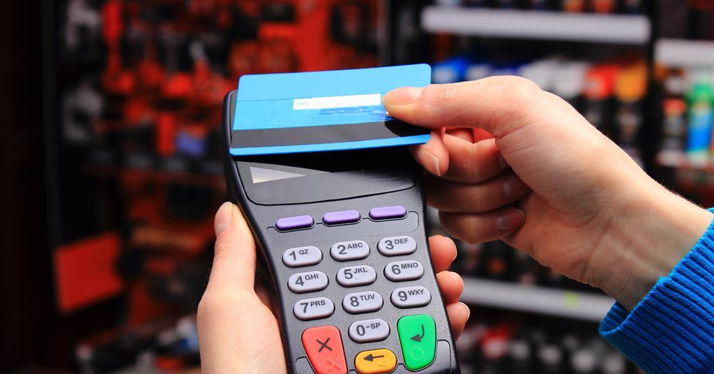 Making contactless pay | Features and analysis | Convenience Store