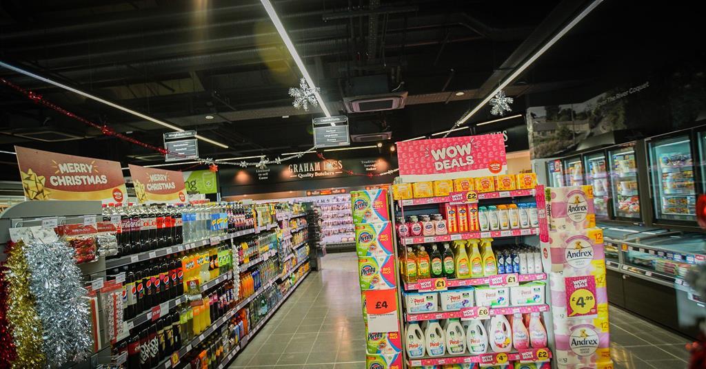 Look inside Spar Thropton | Features and analysis | Convenience Store