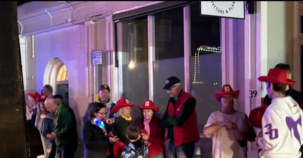 Connolly Spar lights up community with ‘Spar Wars’ float despite retail ...