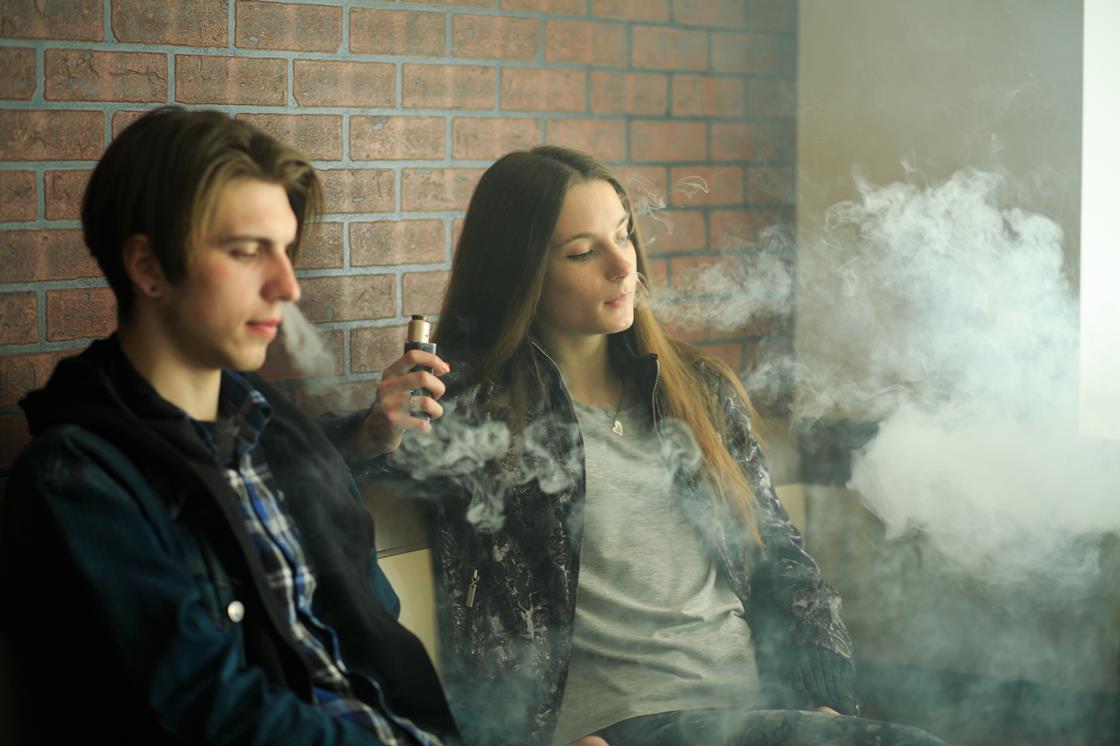 Plain vape packaging could reduce appeal to children, research ...
