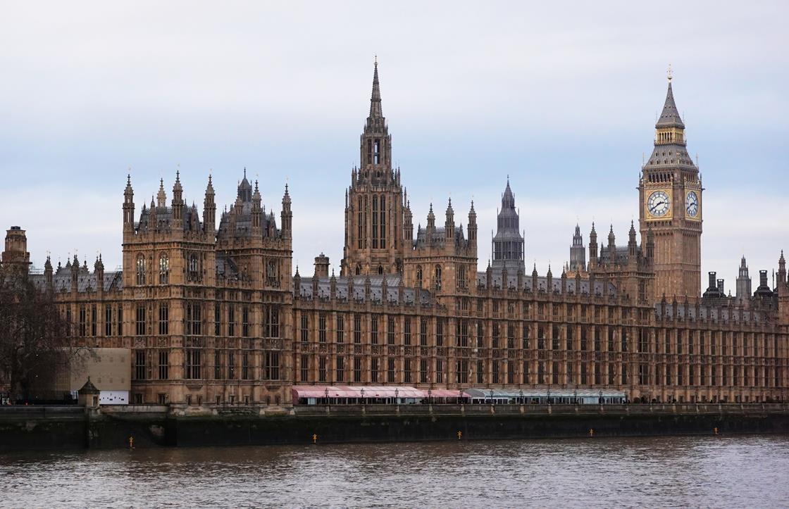 Keir Starmer resigns as prime minister and Labour leader | Convenience ...