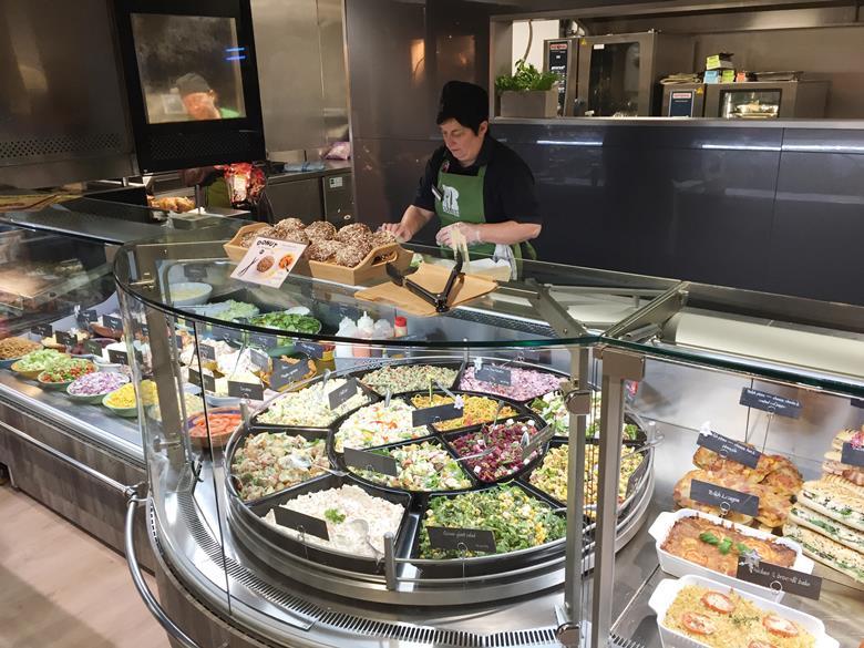 CRA 2019 Best Chilled Food retailer: Spar Mullaghmore, Omagh | Features ...